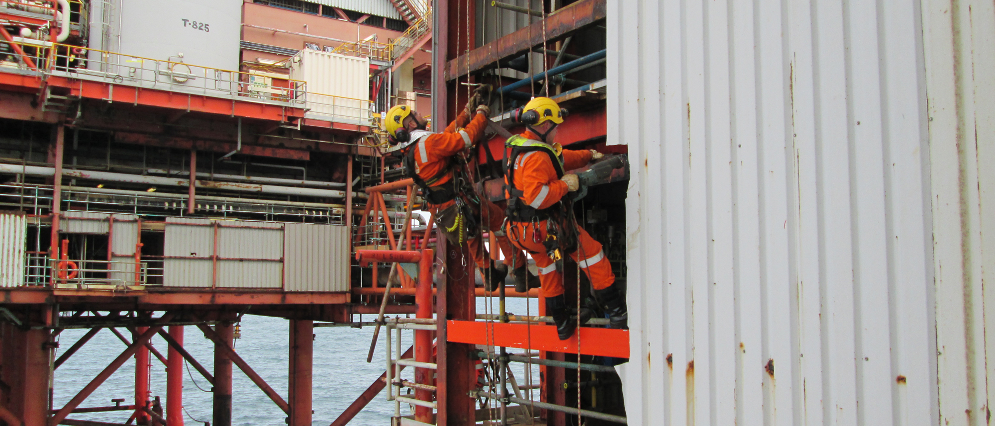 Section 3 image web - Derrick Services (UK) Ltd