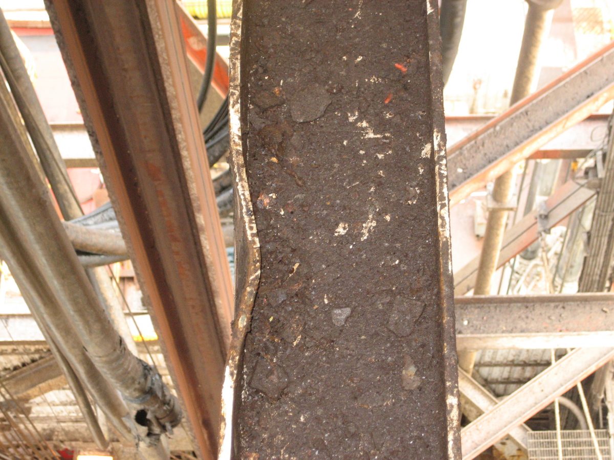 2-racking-board-damaged-cross-member - Derrick Services (UK) Ltd