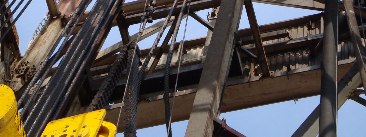 guide-rails - Derrick Services (UK) Ltd