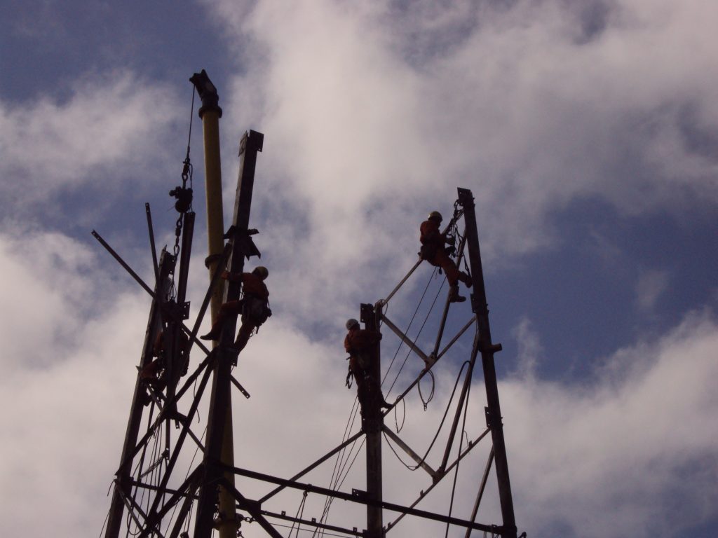 Platform Decommissioning | Derrick Removal | Floating Pole